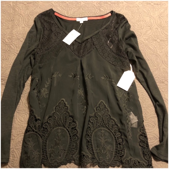 Coco+Jameson | Tops | Cocojameson Top S | Poshmark